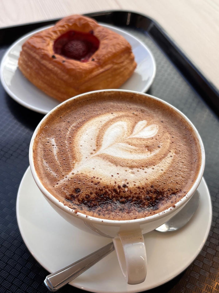 Warwick – Tea and the gang